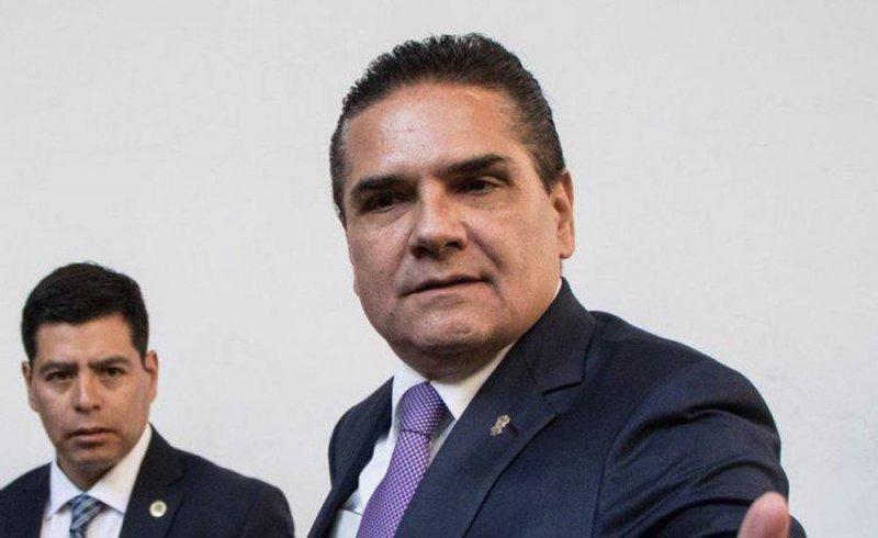 “Tengo el mejor perfil para ganarle a las corcholatas de Morena”: Aureoles